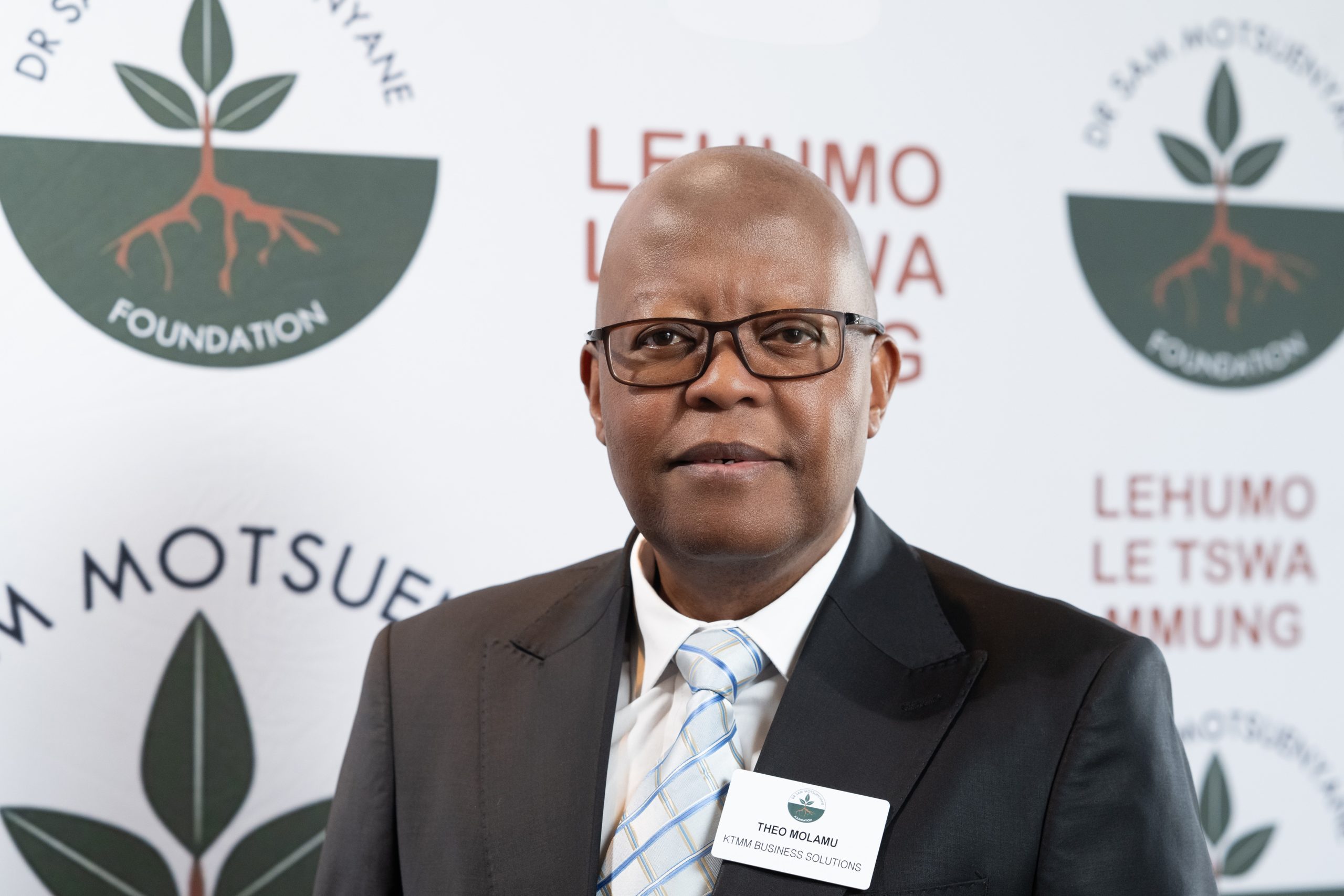 About Us - Dr Sam Motsuenyane Foundation